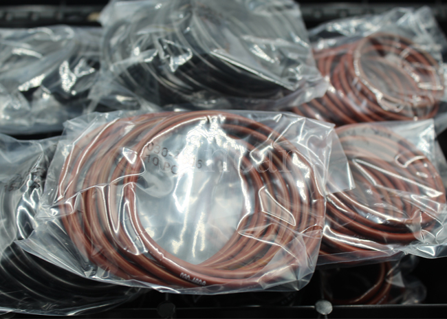 270-1528 CA2701528 2701528 C.A.T O-Ring Seal Kit Nitrile Seal Box